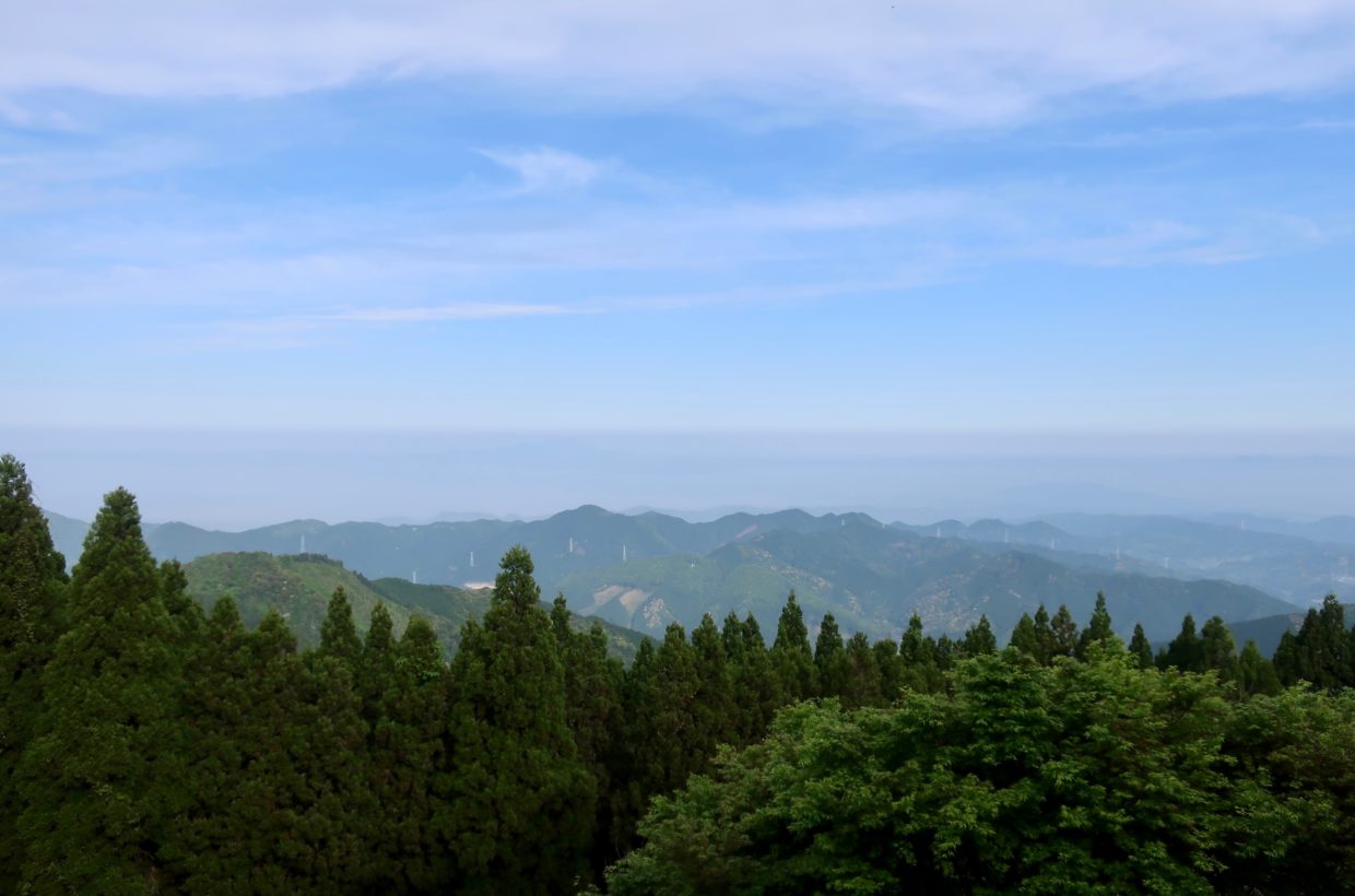 Shakain(釈迦院) ~temple standing up to the 3333 stone steps, Kumamoto ...
